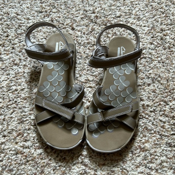 Clarks | Shoes | Clarks Sandals Size 7 Brand New With Tags Color ...